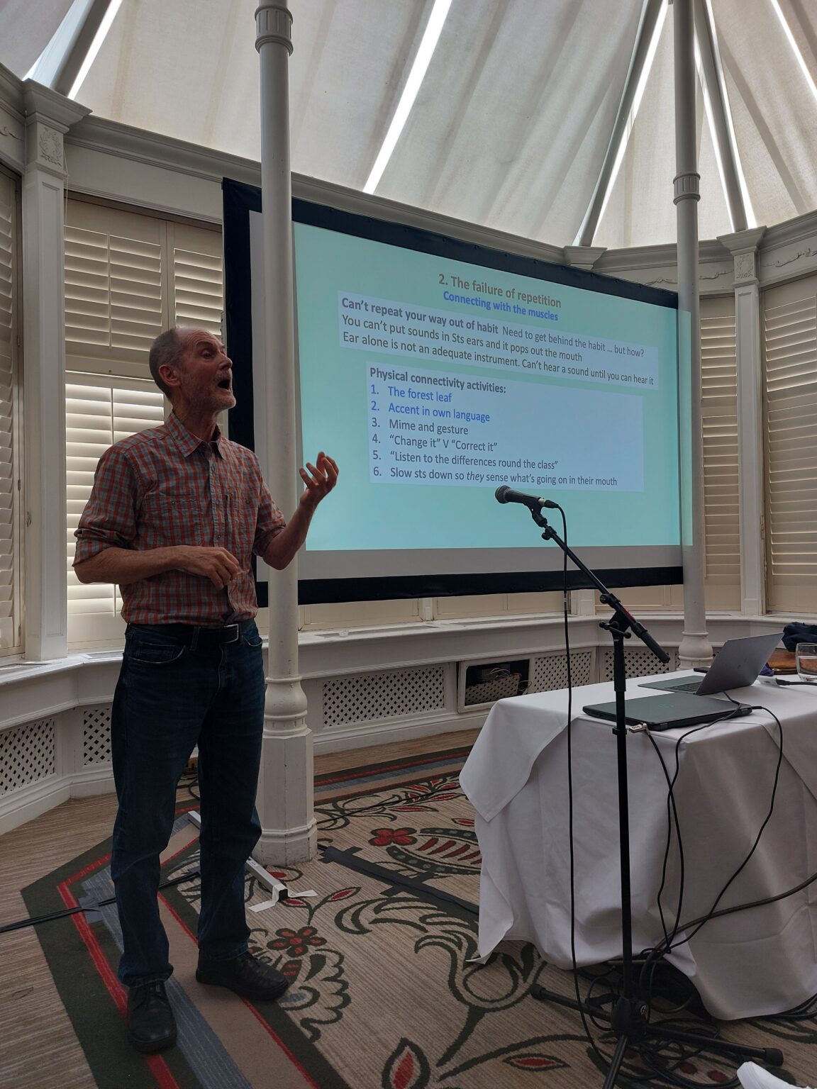 How to avoid shortcomings in pronunciation teaching and how to extend ...